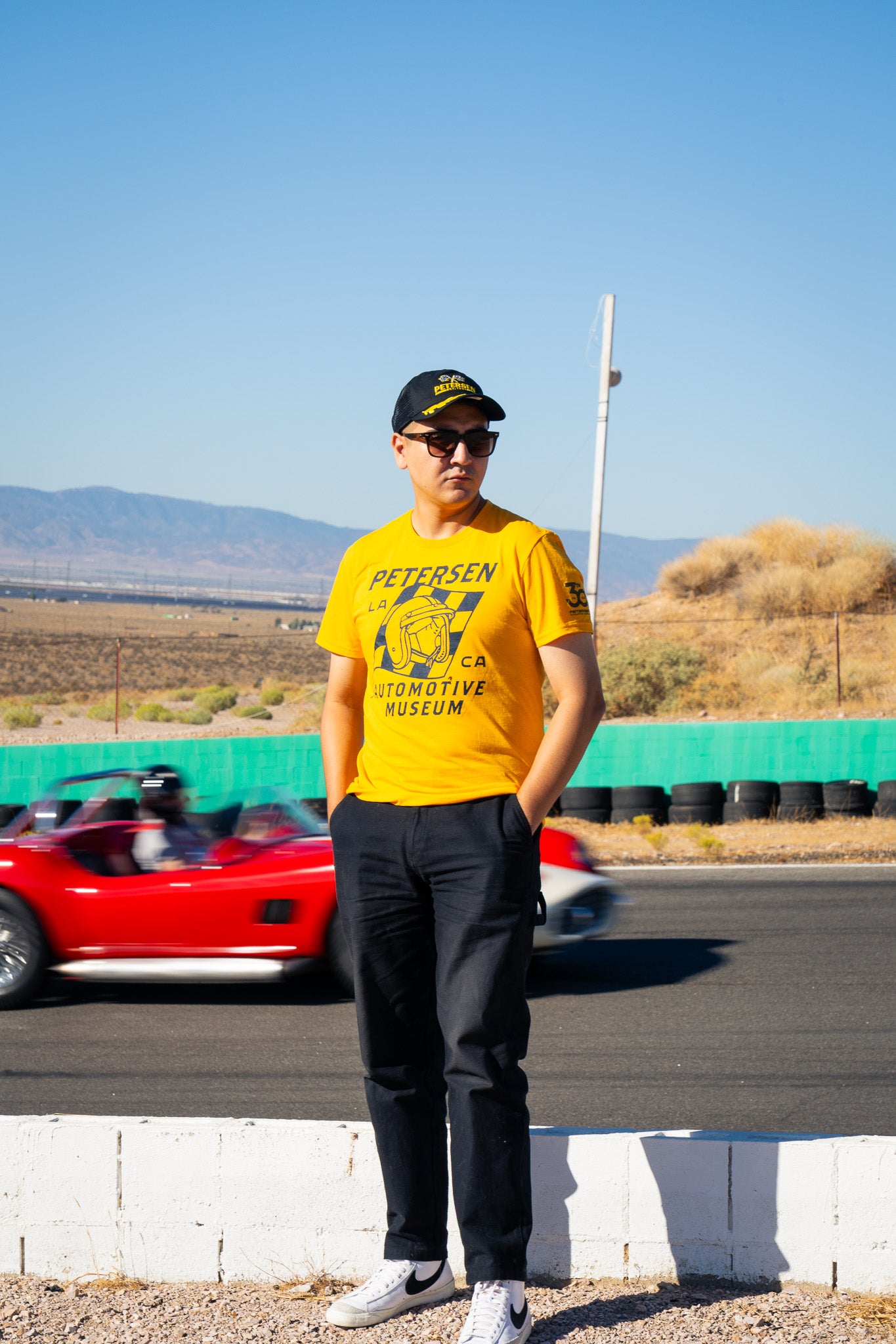 Petersen Tee - Off To The Races – Petersen Automotive Museum Store